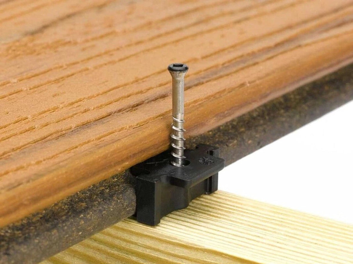 Trex Universal Clip for Grooved (pack of 90) – Armstrong Cheshire